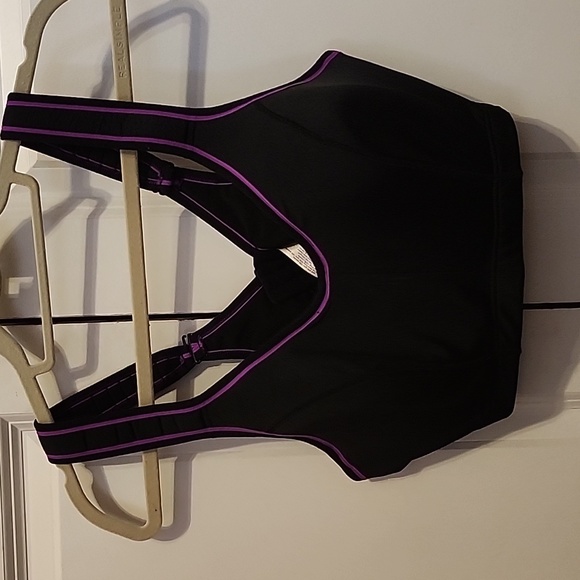 Cacique | Intimates & Sleepwear | Cacique Sports Bra 42c | Poshmark